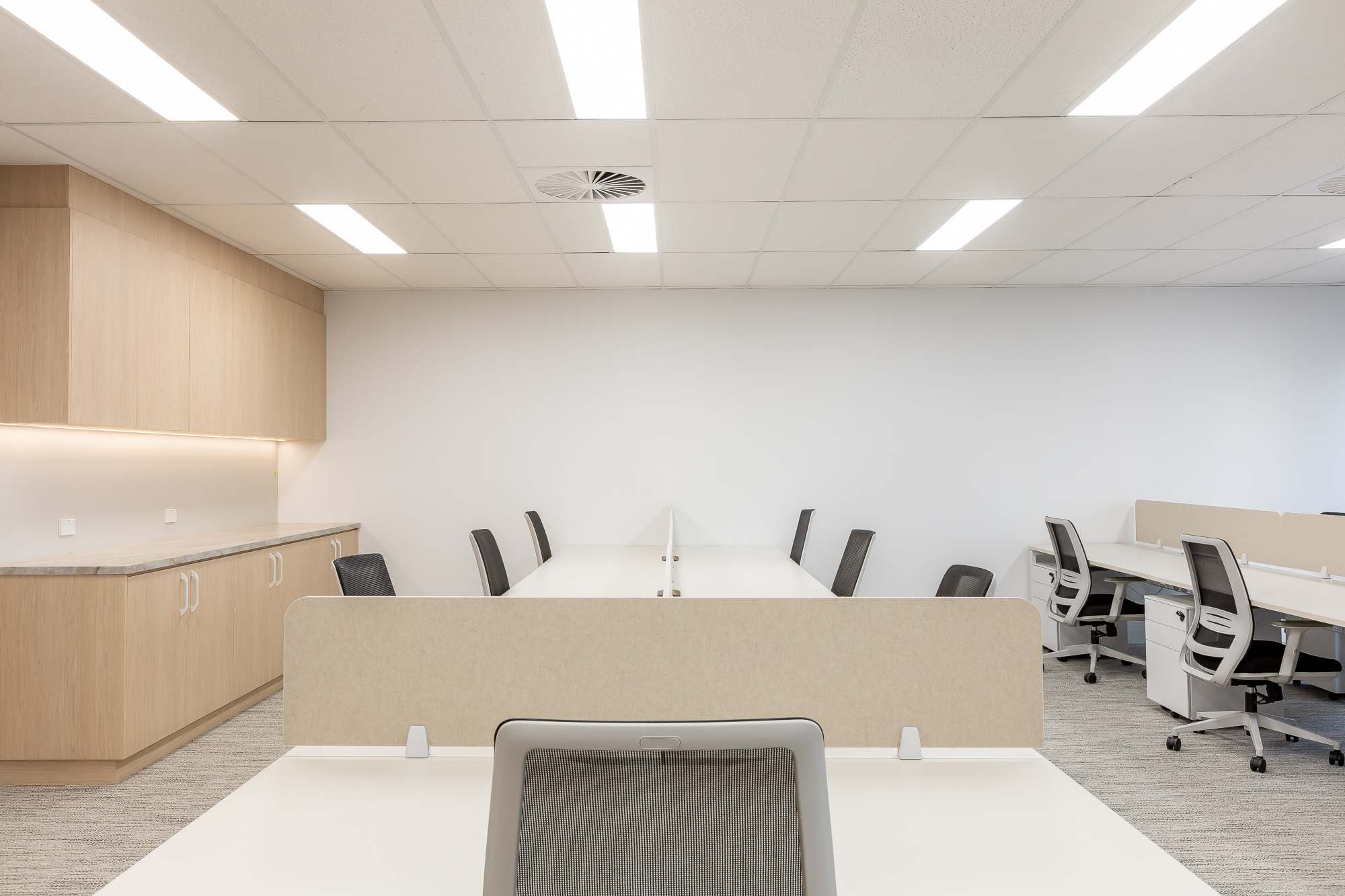 300 Adelaide Street - Spec Suite - Growth Workplace Design.